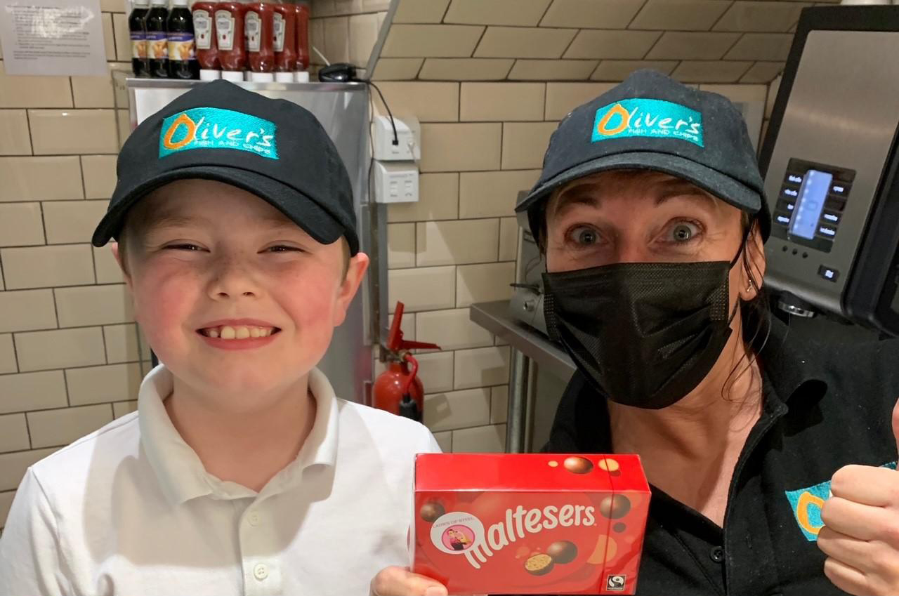 Ladies Of Steel – Oliver’s Mammy Helen – Oliver's Fish & Chips – Redcar